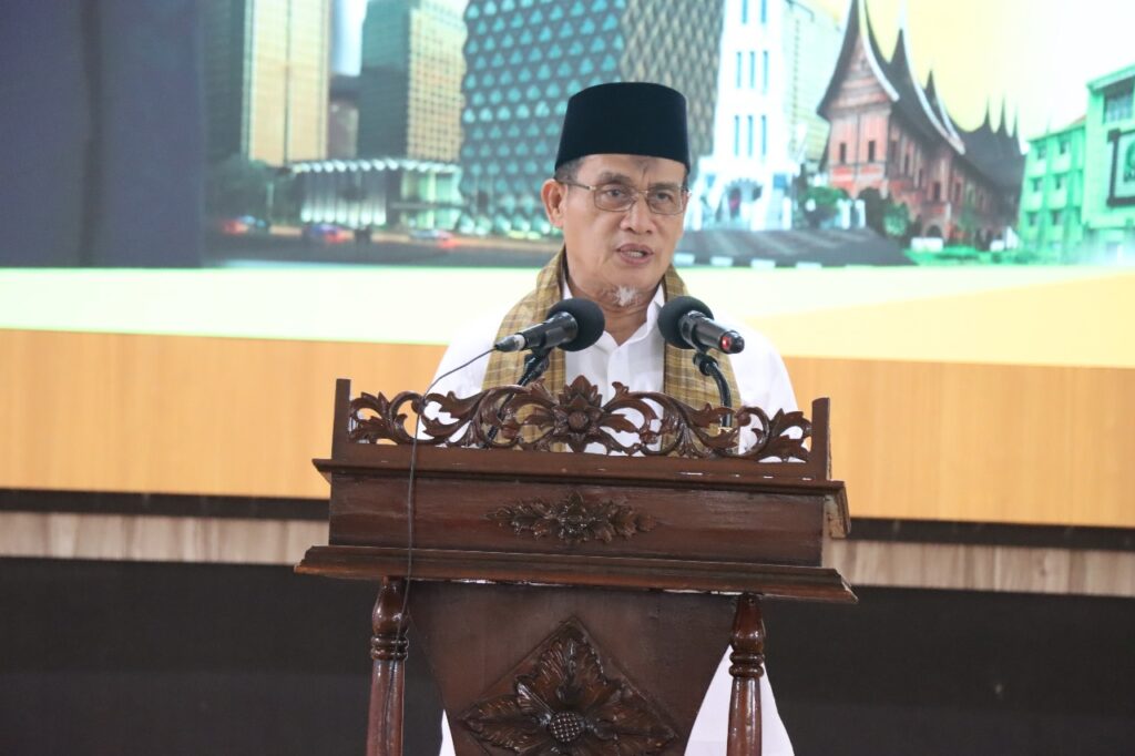 Wakil Menteri Agama RI Kunjungi UIN Bukittinggi dalam Kegiatan ...